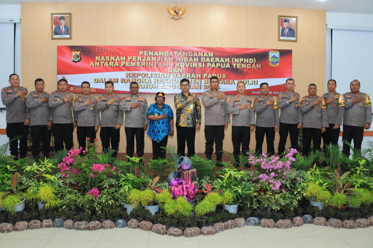 Polda Papua Tanda Tangani NPHD Dengan Pemprov Papua Tengah - Tribatanews POLDA Papua