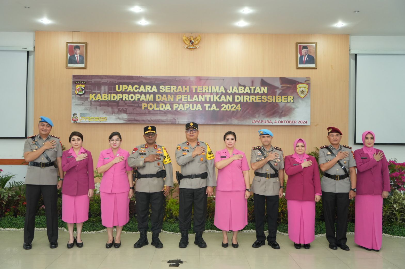 Kapolda Papua Pimpin Sertijab Kabid Propam dan Pelantikan Dir Res Siber Polda Papua ...