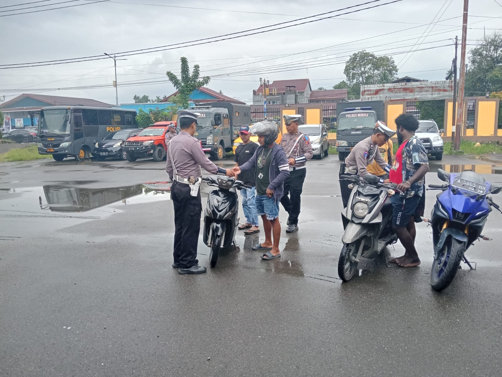 Operasi Zebra Cartenz 2024,Satuan Lalulintas Amankan 33 Unit Kendaraan - Tribatanews POLDA Papua