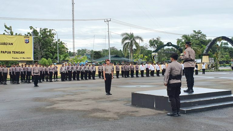 Satu Personel Polres Mimika Raih Kenaikan Pangkat Pengabdian Ke AKBP - Tribatanews POLDA Papua